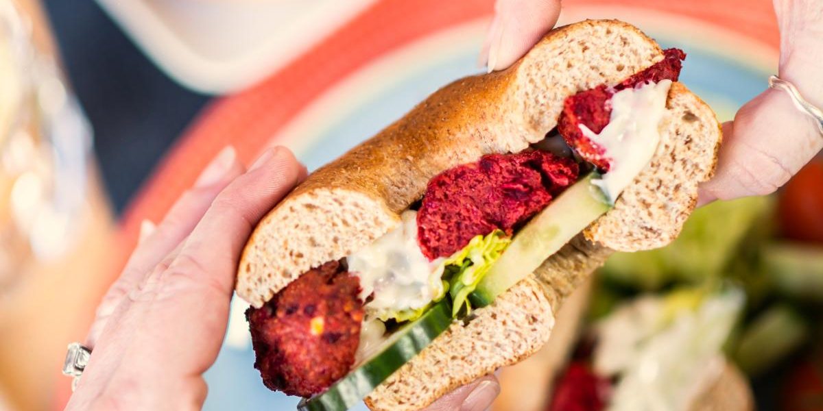 The BEST Beetroot Falafel Vegan Bagel in Lynton!